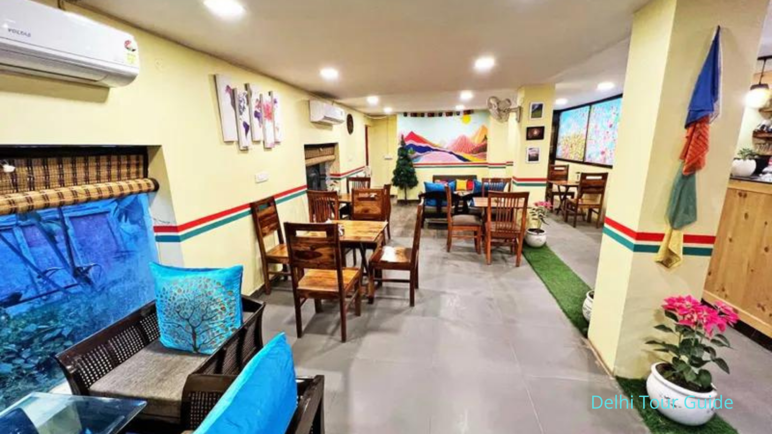 Champa Gali: Saket Metro Station Best Cafes How to Reach