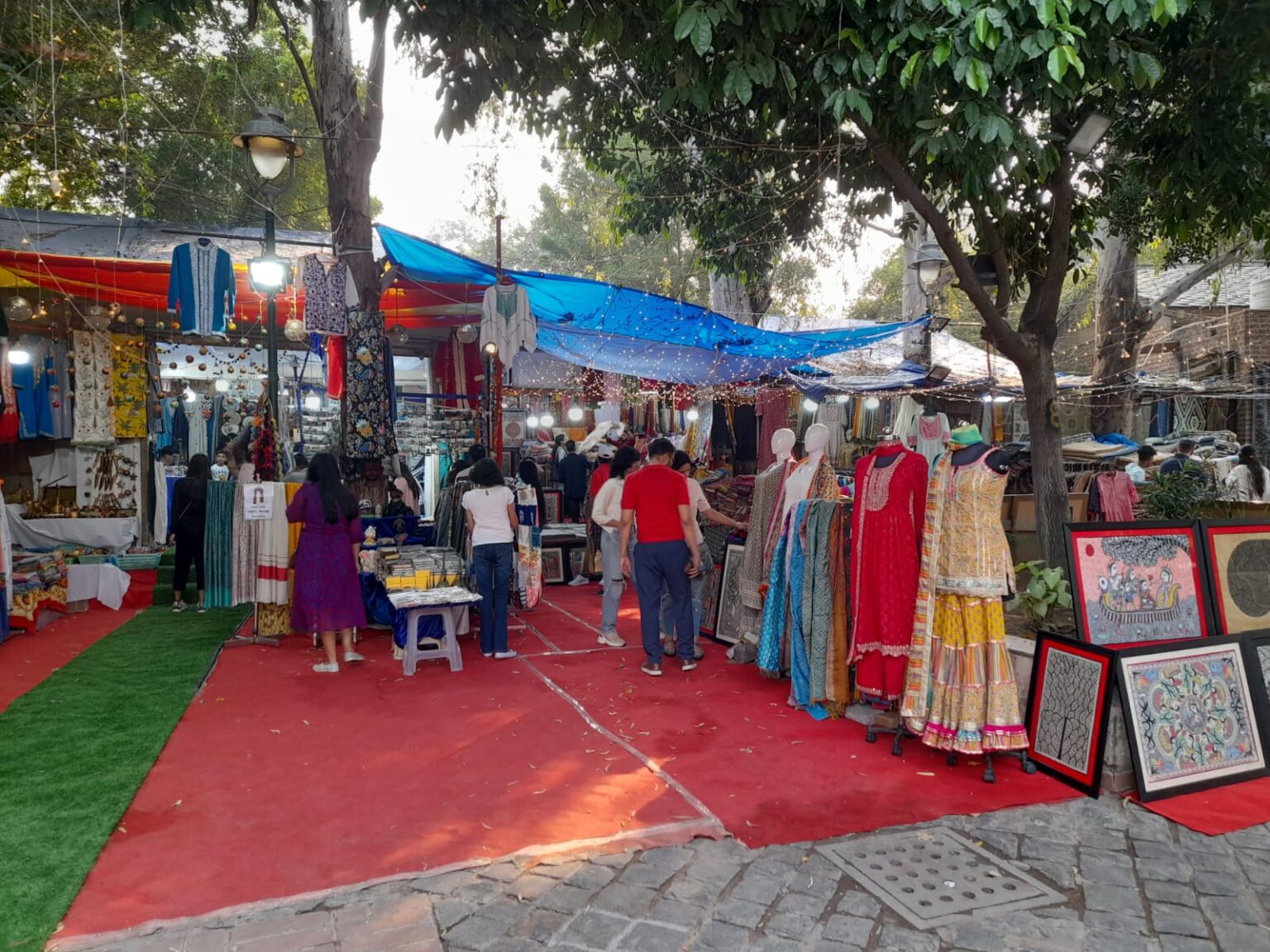 Dilli Haat Delhi INA: Ticket Timing Nearest Metro Station