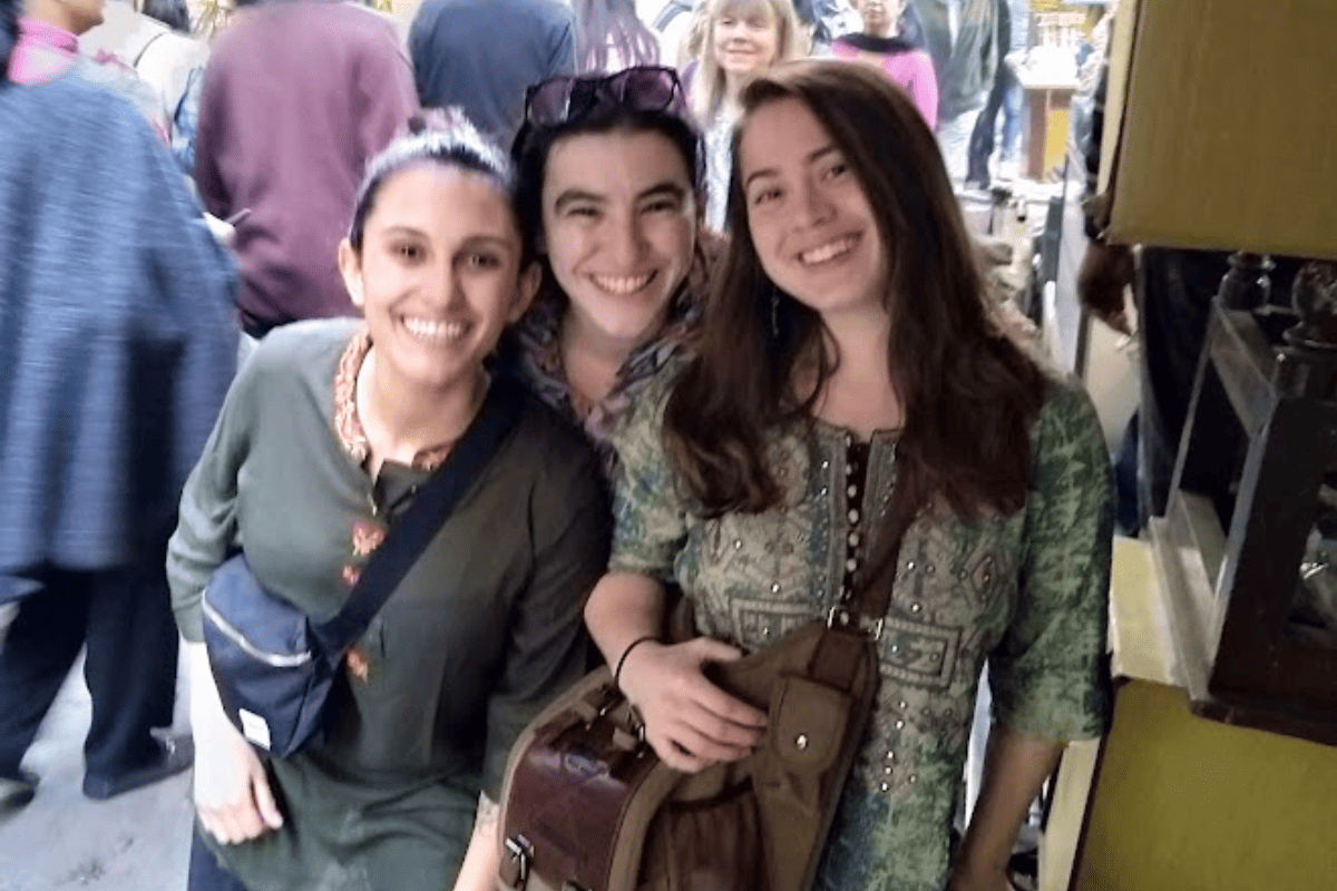 Delhi Shopping Tour Guide: Discover the Best Markets to Luxury Malls