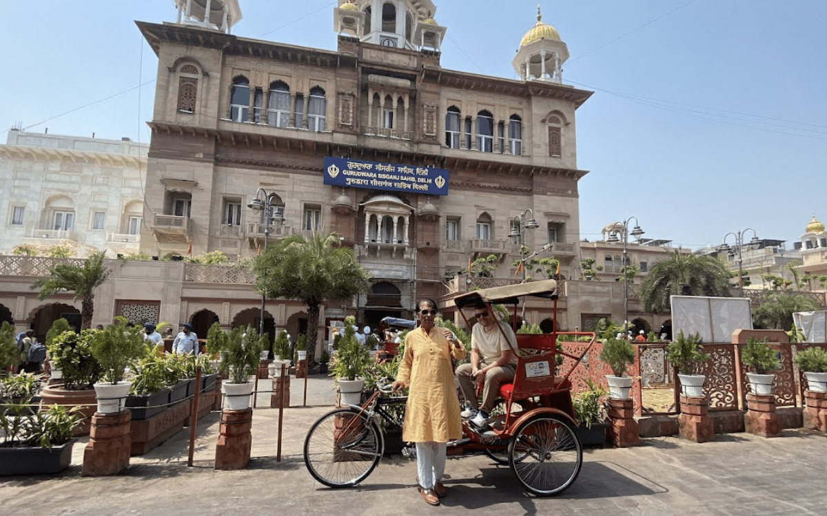 Gurdwara Sis Ganj at Old Delhi Walk Tour